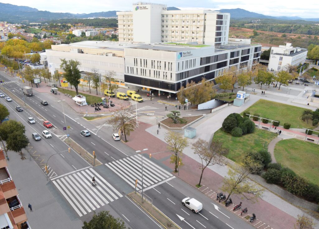 Urbanització de la cruïlla Gran Via-Sant Maties-Hospital Taulí a ...